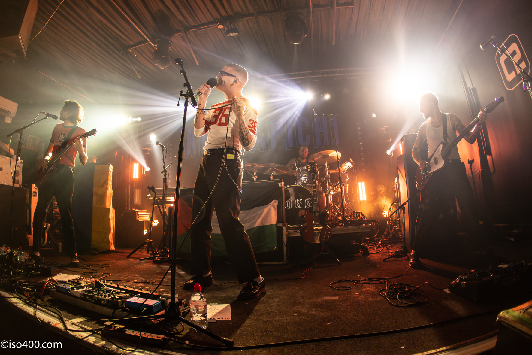 © Mike Burnell – iso400.com – Breaking Glass Magazine