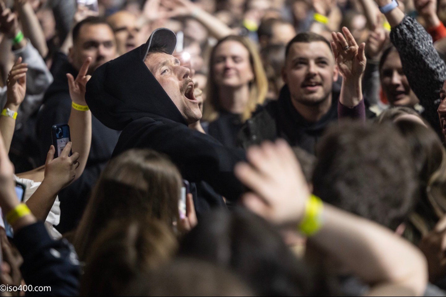 Live – Bastille | Sofia Camara | Nadia Sheikh at Brighton Centre – Breaking Glass Magazine